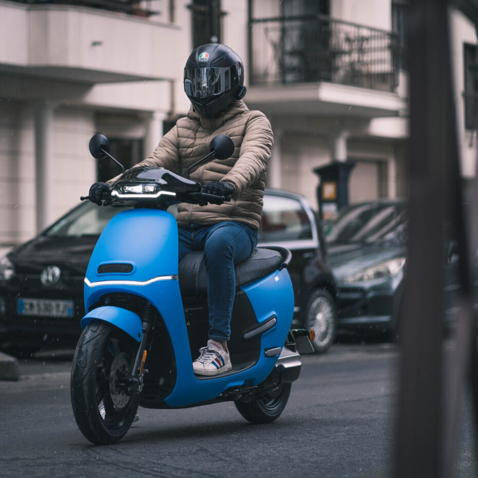 Horwin EK1 Electric Moped - Kruz Electric