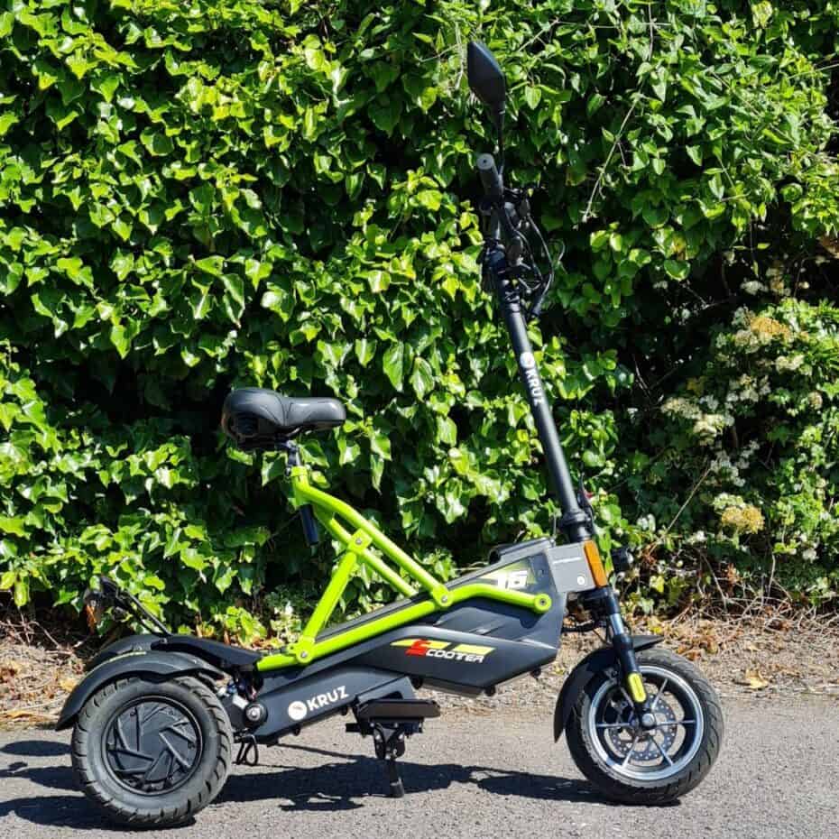 Raptor 3 Electric Scooter - Kruz Electric